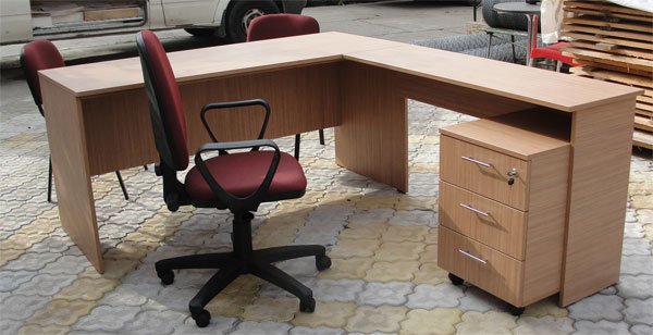 Birou Manager Model 2 - Catalog mobila - Arist